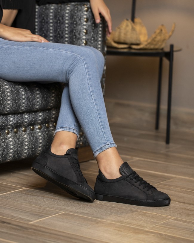 Rosario Noir Nubuck