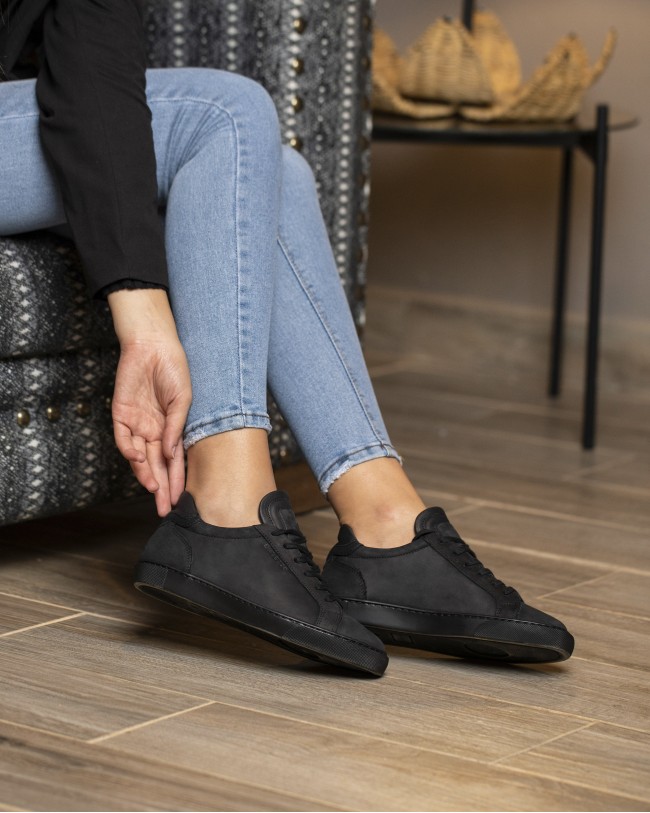 Rosario Noir Nubuck